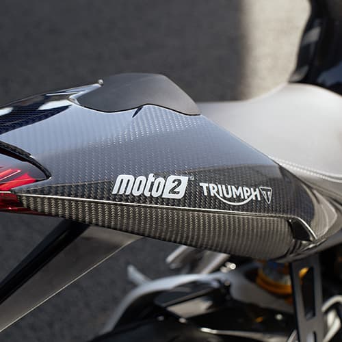 Triumph daytona 765 store